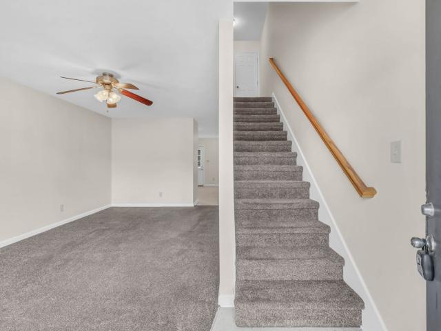 784 Cherrybark Ln # 3