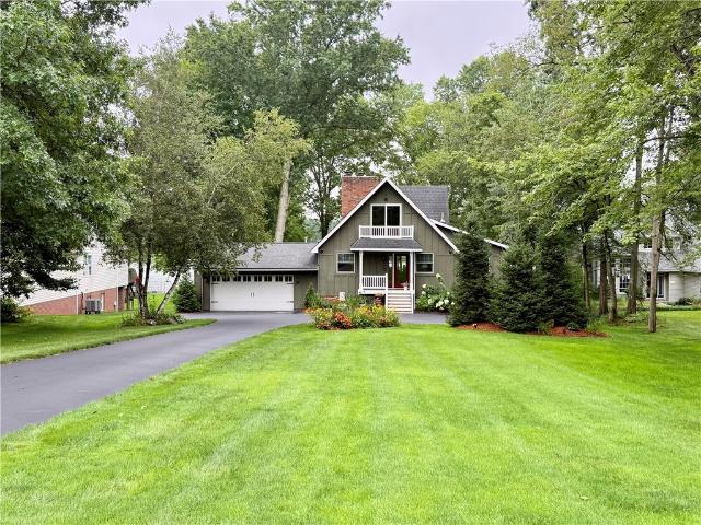 784 Latonka Dr