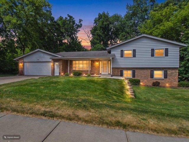 784 N Musket Ridge Dr, Sun Prairie, WI 53590