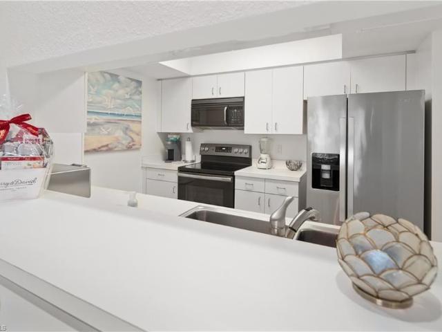 784 Willowbrook DR, 607, NAPLES, FL