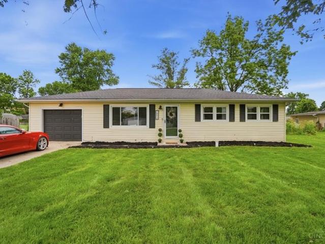 7854 Lowe Dr, Carlisle, OH 45005