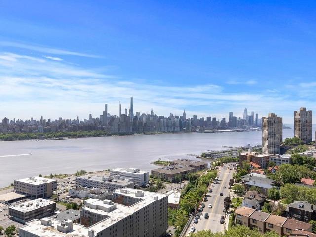 7855 Blvd East # 19J