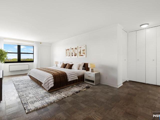 7855 Boulevard East # 12F