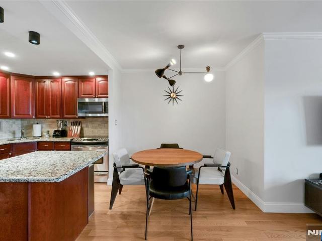7855 Boulevard East # 5K