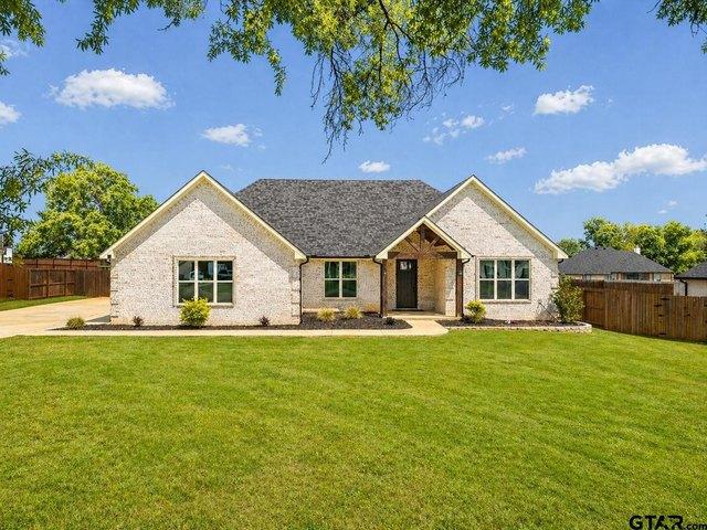 7855 Freestone Dr, Bullard, TX 75757