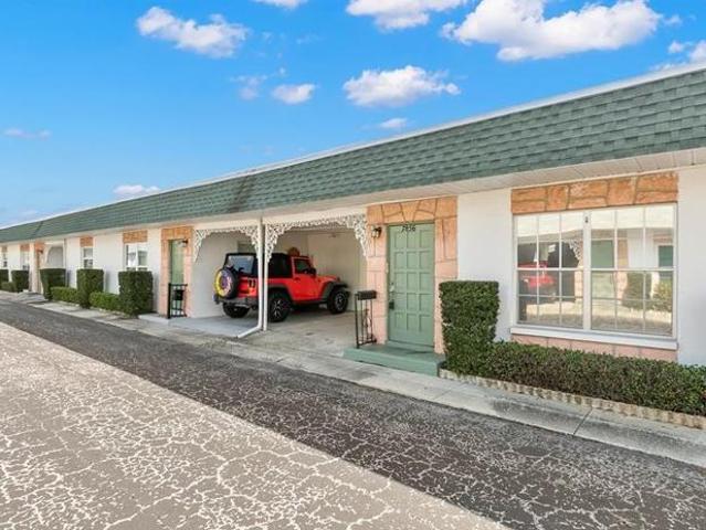 7856 39th Terrace N, Saint Petersburg, FL 33709