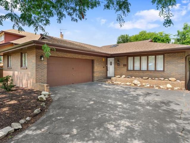 7856 45th Pl, Lyons, IL 60534