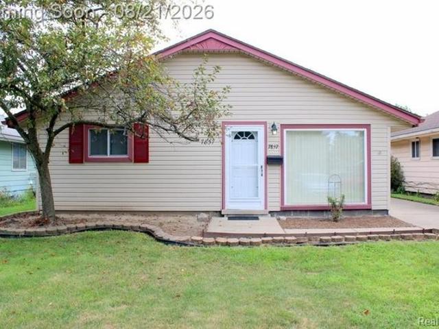 7857 Monroe Blvd, Taylor, MI 48180