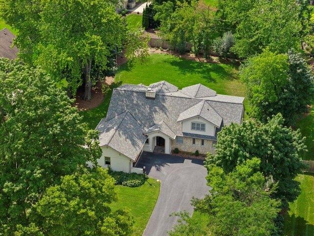 7857 N Lake Dr, Fox Point, WI 53217