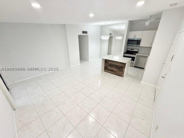7857 Ashmont Cir Unit 213, Tamarac, FL 33321