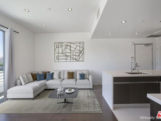 7857 W Manchester Ave Apt 110, Playa Del Rey, CA 90293