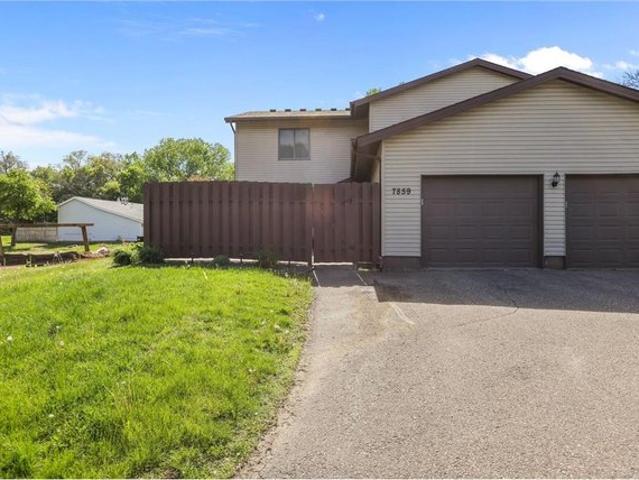 7859 Dunmore Rd, Woodbury, MN 55125