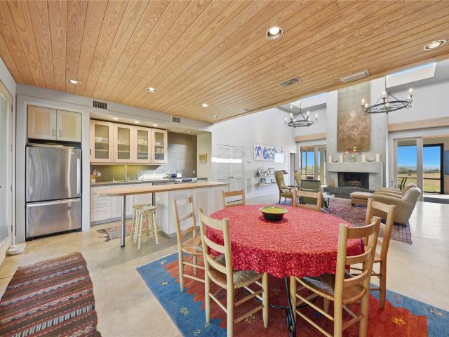 7850 Highway 159 W