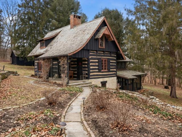 7850 Rushville Road NE