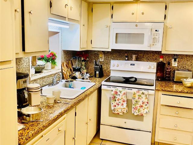 7850 W McNab Rd, Unit 301, Tamarac, FL 33321 | MLS #F10517