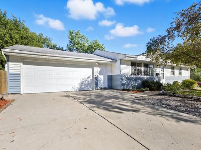 7850 61st Ave N, New Hope, MN 55428