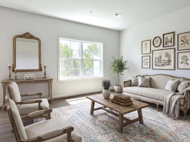 7851 Oak Brook Drive