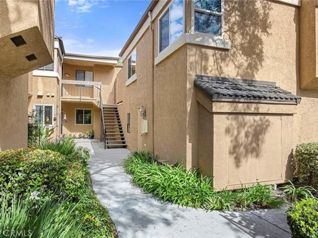 7851 Southlake Dr Unit 5, Huntington Beach, CA 92647