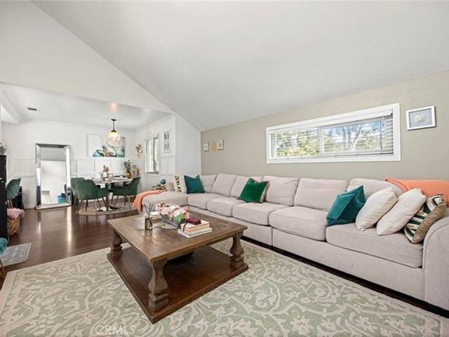 7851 Southlake Dr Unit 5, Huntington Beach, CA 92647