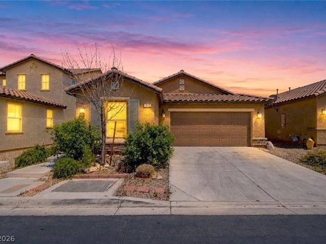 7852 Hamilton Pool Dr, Las Vegas, NV 89113