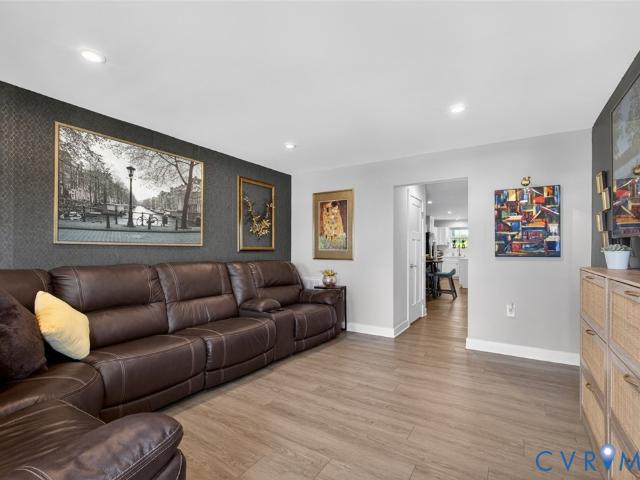 7853 Sir Wyatt Drive