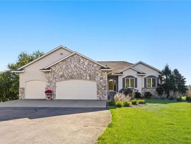 785 165th Ave, New Richmond, WI 54017
