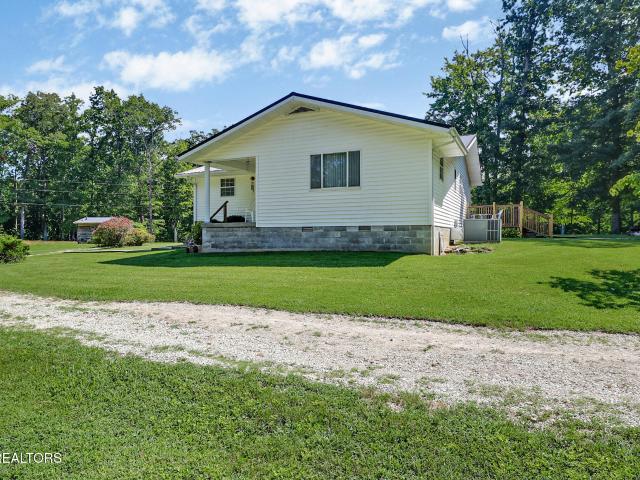 785 Dunford Lane