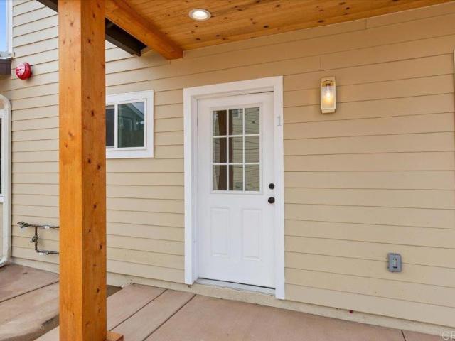785 Lemon Ave, Unit 14, Vista, CA 92084 | MLS #PTP2602 | Compass