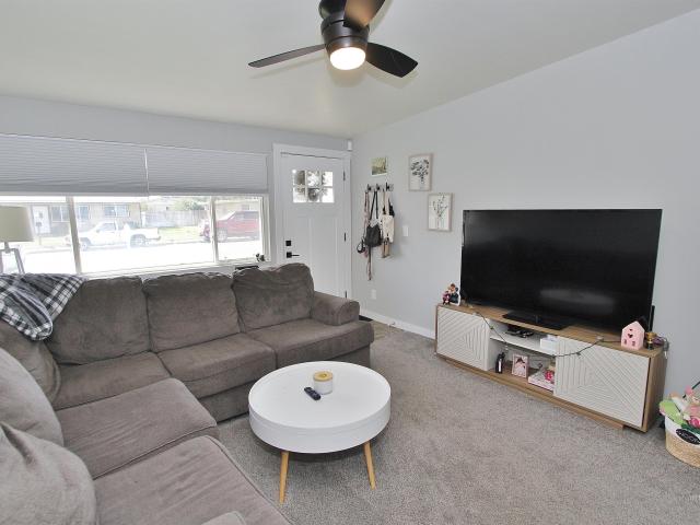 785 S 12th E