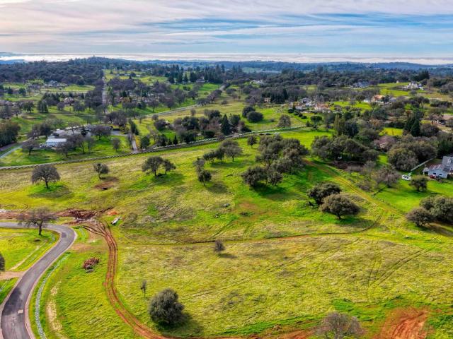 785 Sierra View Ct, Shingle Springs, CA 95682 | MLS #226033