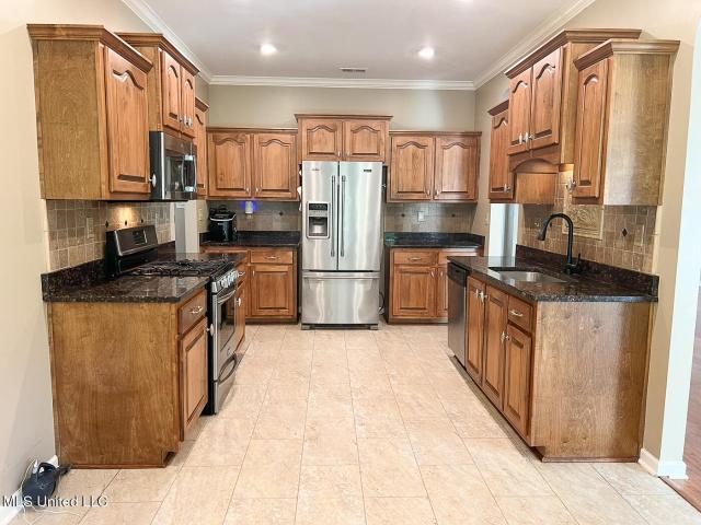 785 W Fairway Pointe Cove