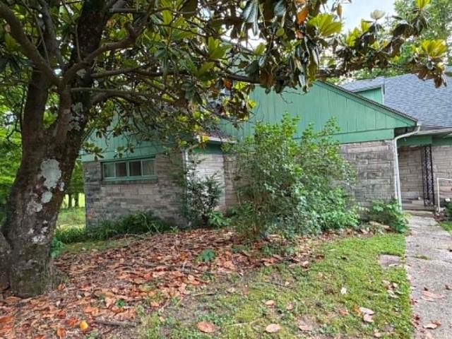 785 W Main Street
