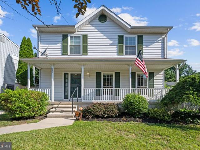 785 Woodsman Cir, Hampstead, MD 21074