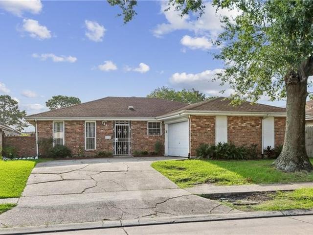 785 Terry Pkwy, Terrytown, LA 70056