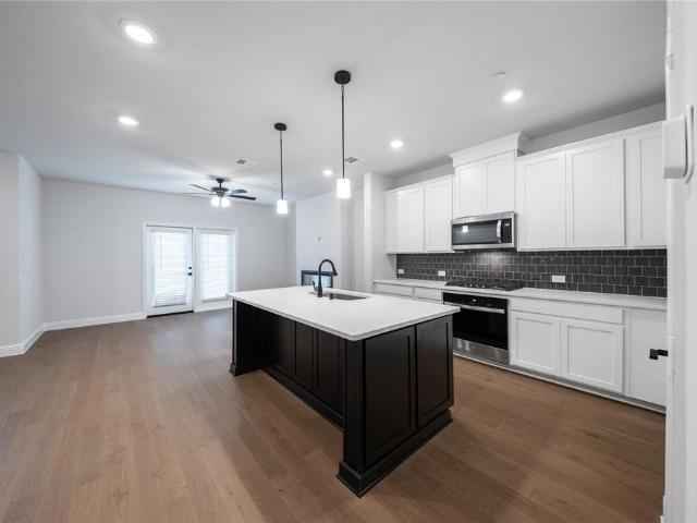 7864 Manilla Drive
