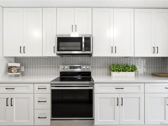 7865 E Mississippi Ave Apt 304, Denver, CO 80247