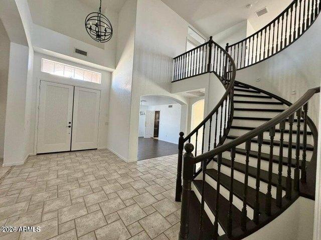 7865 W Kristal Way, Glendale, AZ 85308