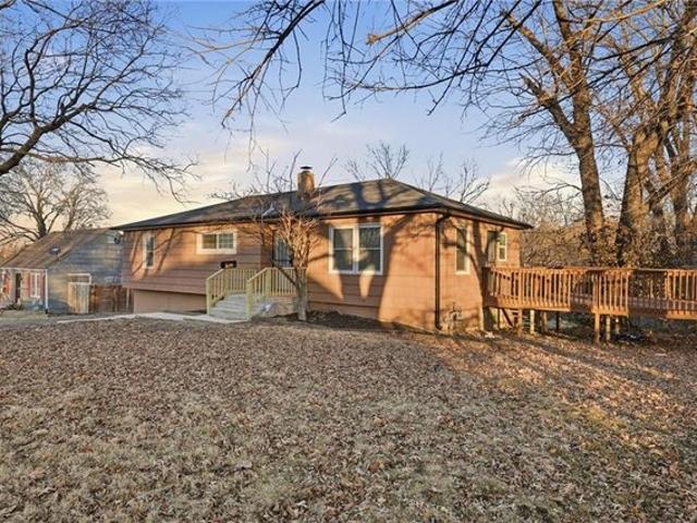 7867 James A Reed Rd, Kansas City, MO 64138