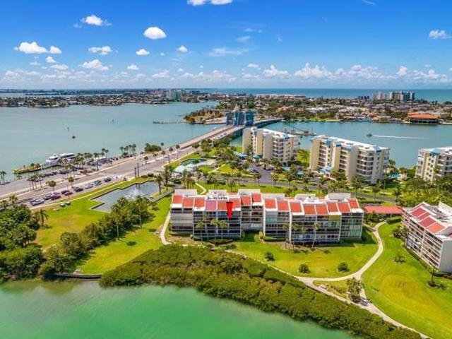 7867 Sailboat Key Blvd S #303, South Pasadena, FL 33707