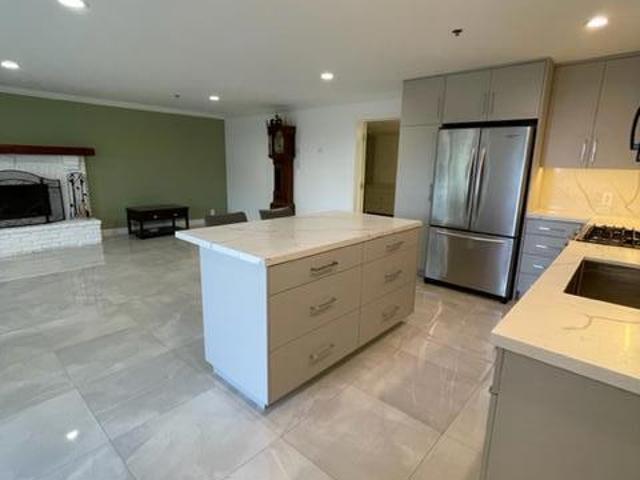 7869 Mesa Drive