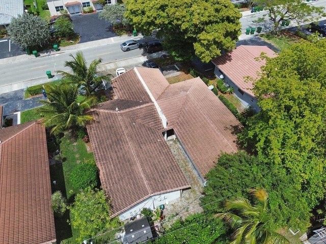 7860 NW 44th Ct, Coral Springs, FL 33065