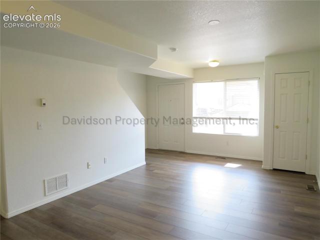 7860 Antelope Valley Point