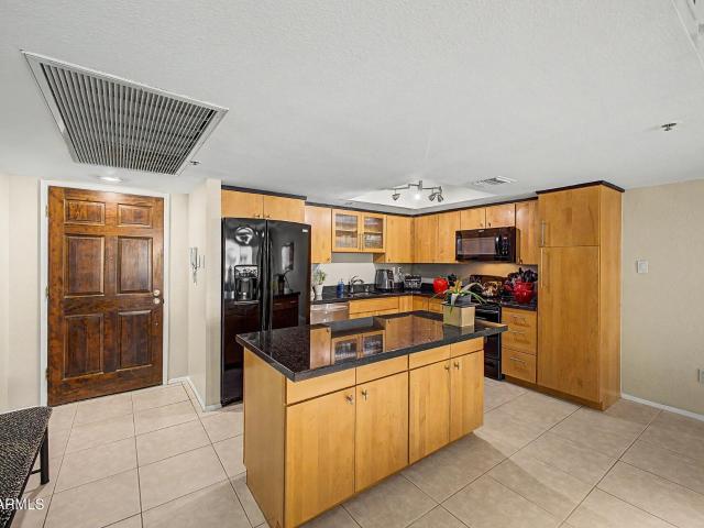 7860 e camelback road # 309