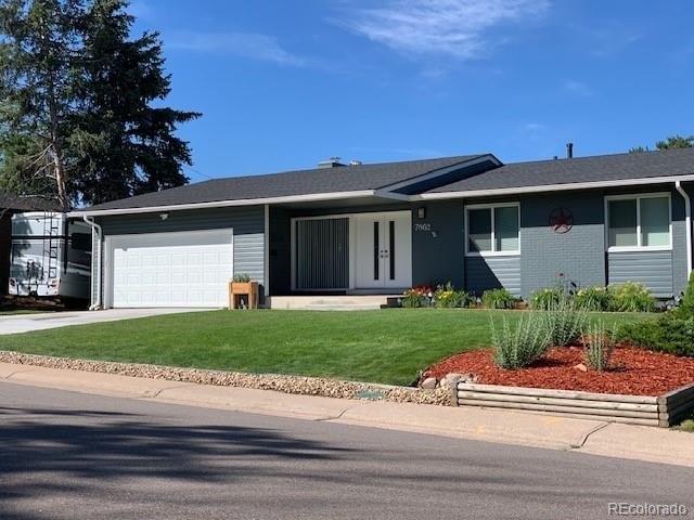 7862 E Briarwood Blvd, Englewood, CO 80112