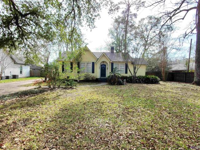 7862 Sevenoaks Ave, Baton Rouge, LA 70806 | MLS #BR2026007 | Compass