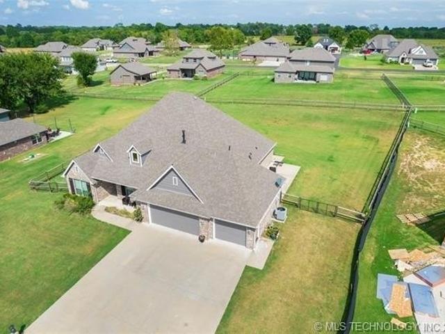 7863 S 266th East Ave, Broken Arrow, OK 74014