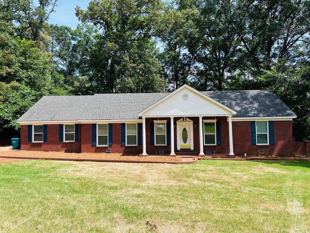 786 Ave of Pines St, Grenada, MS 38901