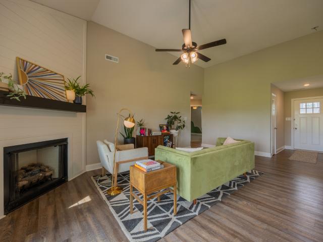 786 Boreal Way