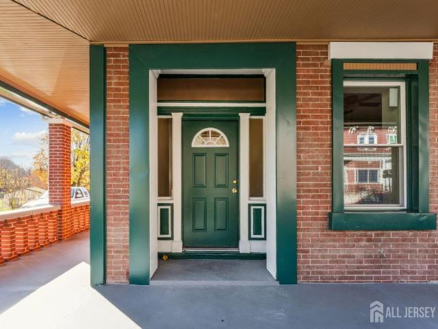 786 S Main Street 2