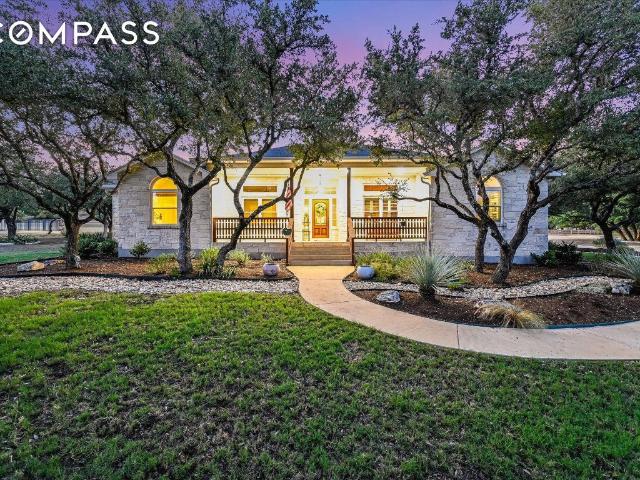 786 Ranchers Club Ln, Driftwood, TX